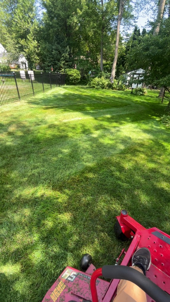 Nate’s Mow n Grow